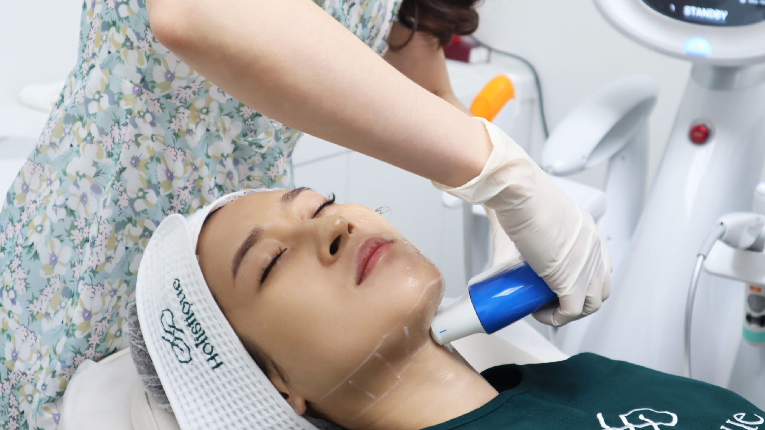 Ultraformer MPT Program – Holistique Wellness